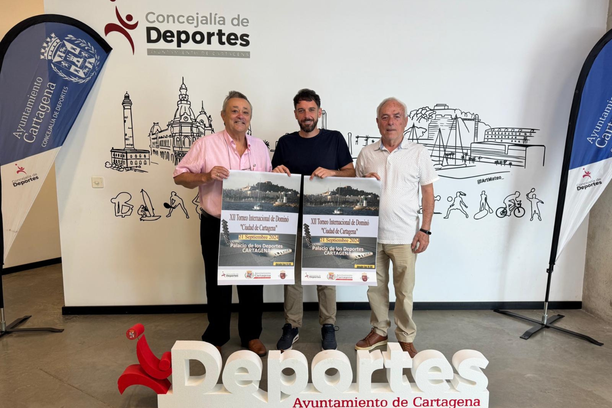 Un centenar de jugadores participan en el torneo internacional de dominó Ciudad de Cartagena ...